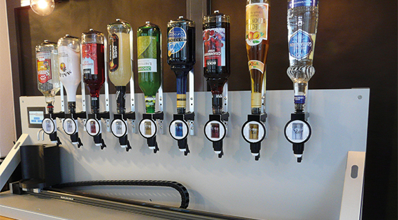 Automated cocktail mixing device